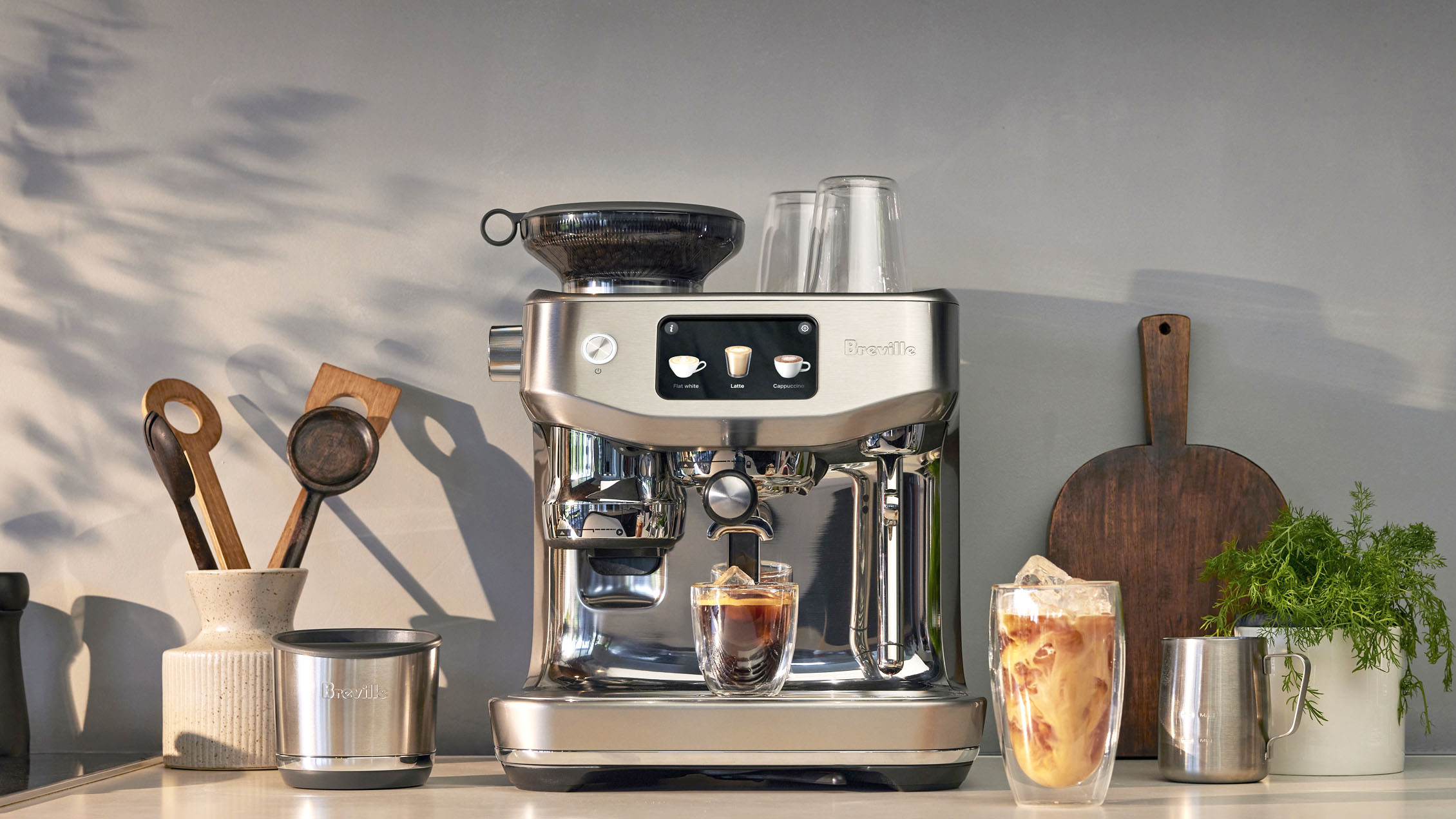 Breville השיקה את ה-Oracle Jet החדש ב-2,000 דולר - והדבר הזה מטורף ...
